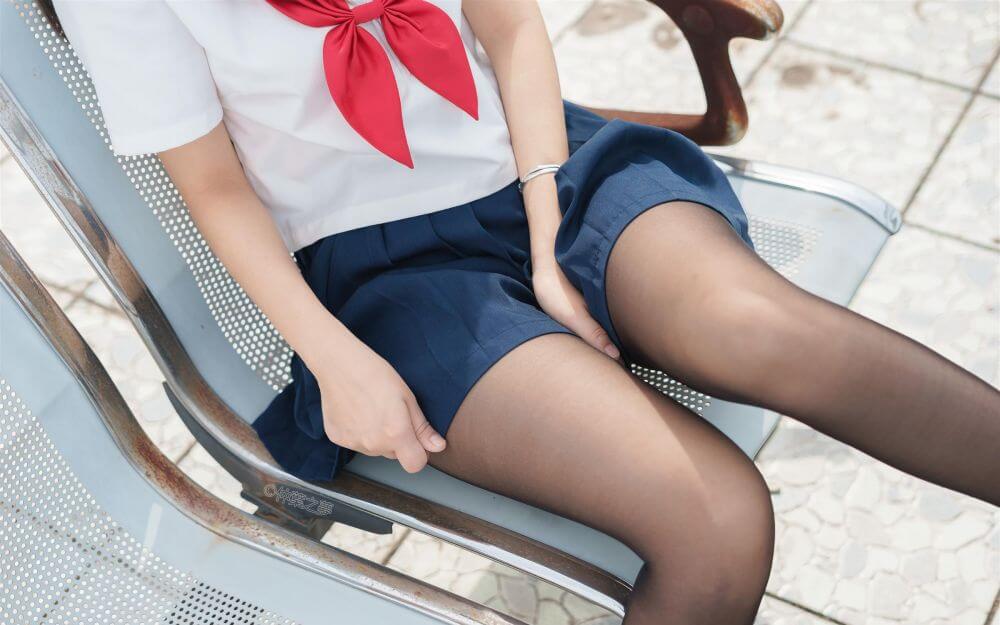 [轻兰映画] SPL.012 JK黑丝平底鞋 - 爱新番